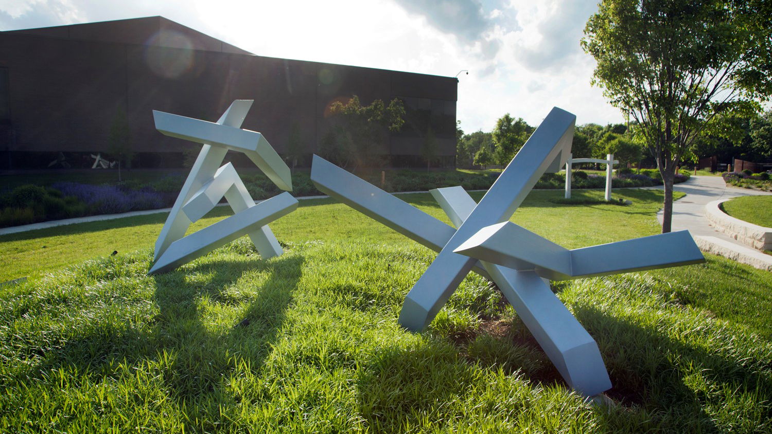 June Drop-In Sculpture Tour of the Art Garden - Wichita Art Museum